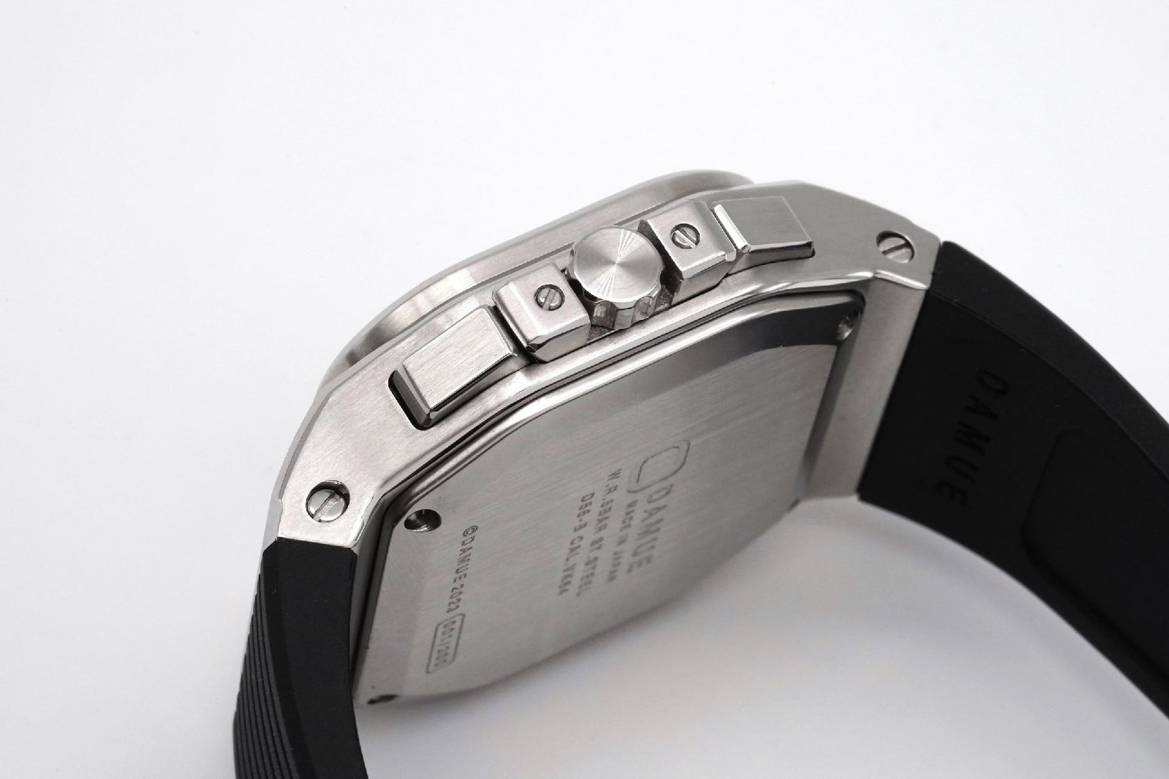 D56 Chronograph Black – DAMUE ONLINE STORE